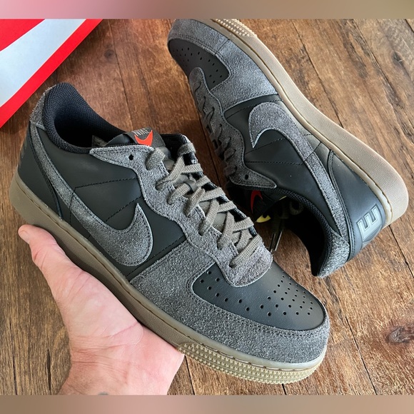 Nike | Shoes | Nwt Nike Dunk Low Terminator Size 105 | Poshmark